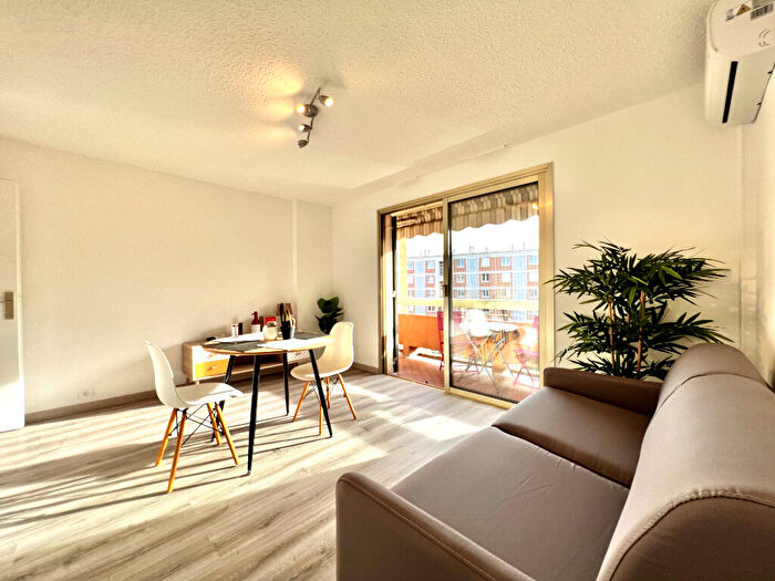 Appartement à louer - Fréjus - 1 pièce