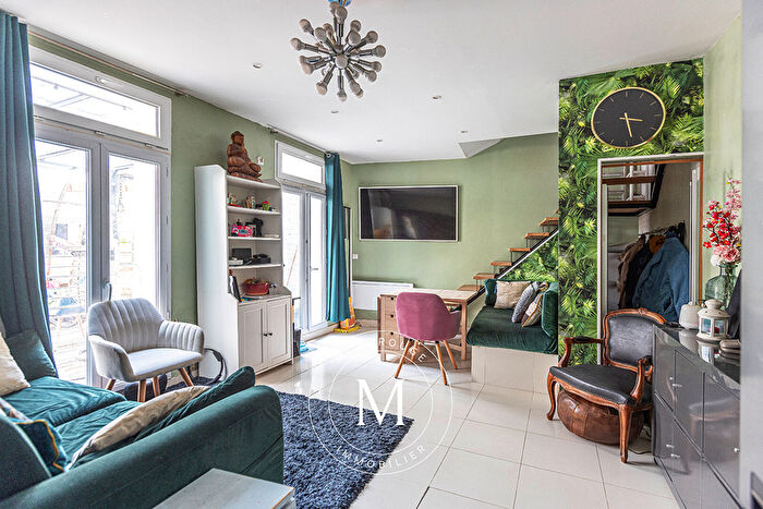 Maison à vendre - Montrouge, Porte de Châtillon - 4 pièces - 2 chambres
