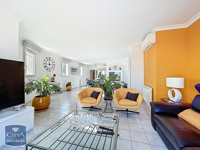 Appartement à vendre - Nîmes, Montaury - 5 pièces - 4 chambres