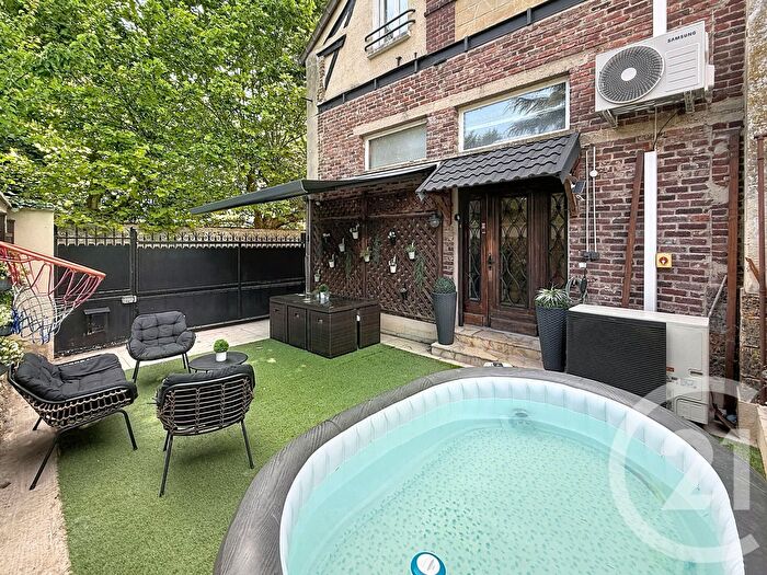 Maison 7 pièces à vendre à Gonesse, Centre-ville