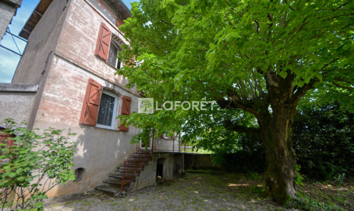 Maisons à vendre et appartements à louer - 1