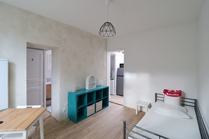 Appartement 1 pièce à Vitry-sur-Seine, Port à l'Anglais, Zone d'activité, à vendre