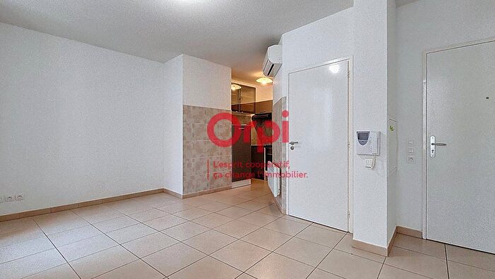 Appartement à louer - Nord, Prades - 2 pièces - 1 chambre
