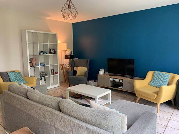 Appartement à louer - Centre, Melun - 4 pièces - 2 chambres