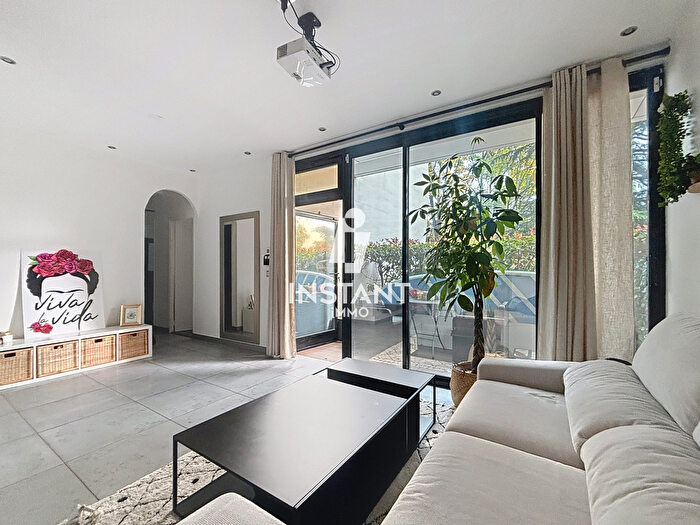 Appartement à vendre - Nogent-sur-Marne, Beauté Baltard - 3 pièces - 2 chambres