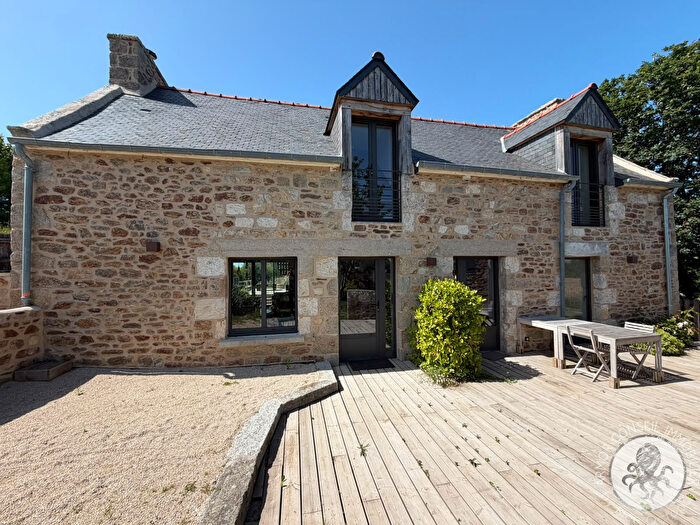 Maison 5 pièces à Saint-Jacut-de-la-Mer, à vendre