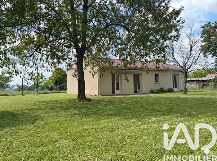 Maison 4 pièces à vendre - Saint-Sauveur-de-Puynormand