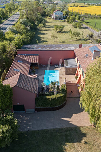Maison 8 pièces à Peltre, à vendre