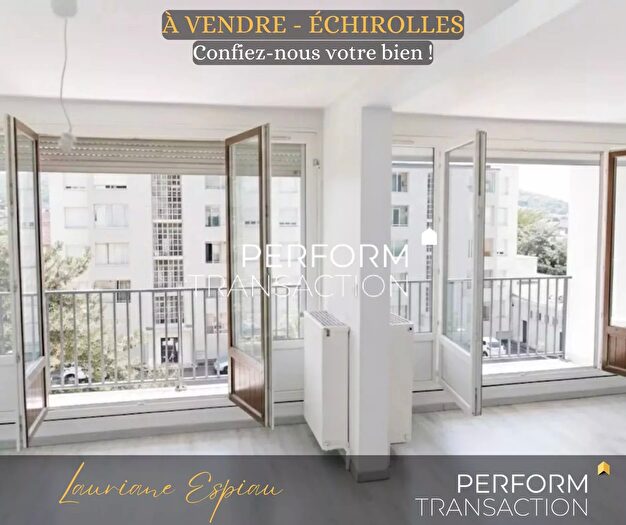 Appartement à vendre - Échirolles, Centre-ville - 5 pièces - 3 chambres