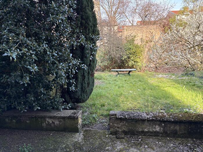 Appartement à louer - Nancy, Mon Désert, Jeanne dArc, Saurupt, Clémenceau - 2 pièces - 1 chambre