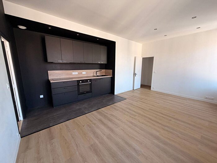 Appartement 2 pièces à louer à Cernay Jamin-Jean Jaurès-Epinettes, Reims