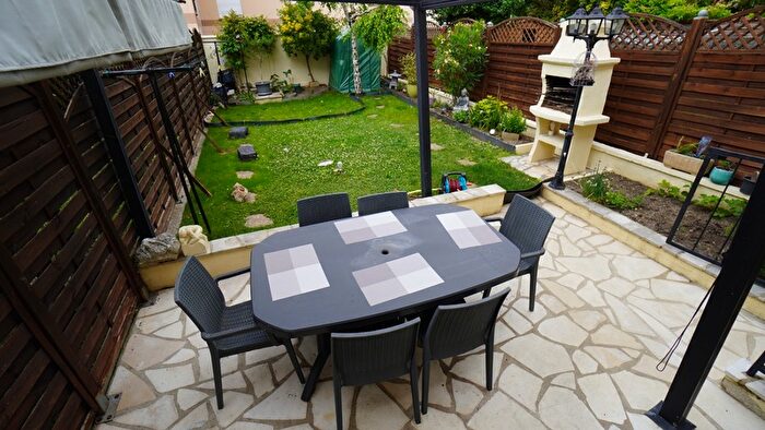 Soisy-sous-Montmorency, Les Noels, Champs de Course d'Enghien, Gare : Maison 4 pièces à vendre