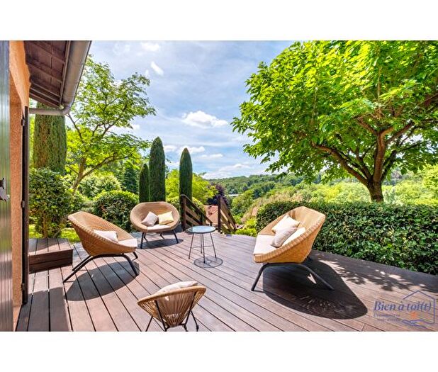 Maison 6 pièces à Tassin-la-Demi-Lune, à vendre