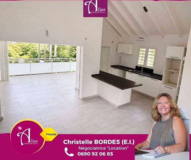 Maison à louer - Petit-Bourg - 6 pièces - 5 chambres