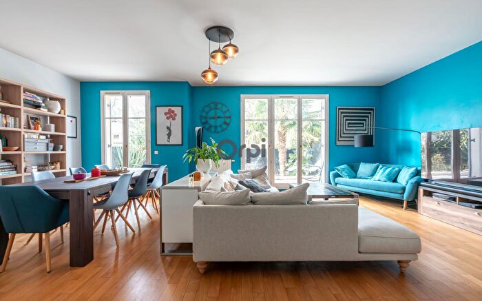 Maison à vendre - Joinville-le-Pont, Polangis - 6 pièces - 5 chambres