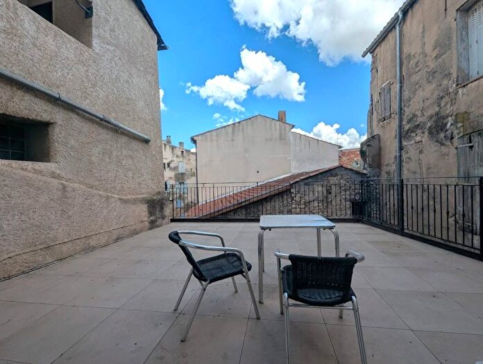 Les Ponches-Les Naves, Manosque : Appartement 1 pièce à louer