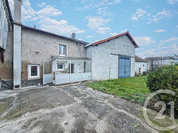 Maison à vendre - Davayat - 8 pièces - 3 chambres