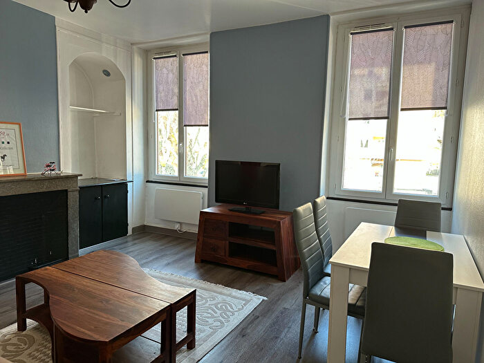 Appartement à louer - Vienne, Estressin - 2 pièces - 1 chambre