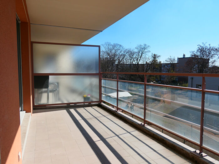 Appartement à louer - Clermont-Ferrand, Oradou - 2 pièces - 1 chambre