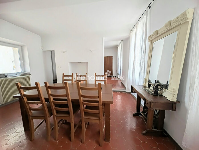 Cabasse : Maison 10 pièces à vendre