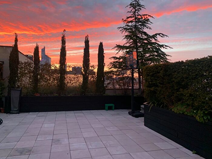 Appartement à vendre - Neuilly-sur-Seine, Saint-James, Madrid - 6 pièces - 4 chambres