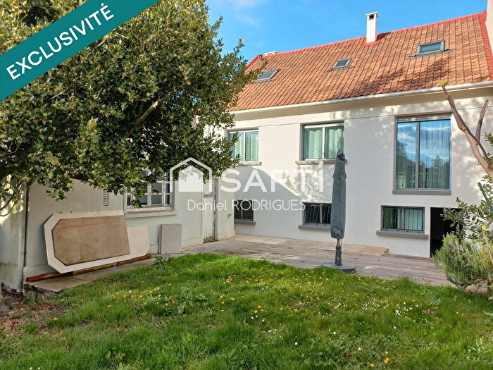 Maison à vendre - Pontault-Combault, Mairie, Rouxel - 6 pièces - 4 chambres
