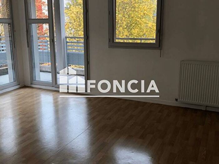 Appartement à louer - Wallon Vedrines, Trappes - 2 pièces - 1 chambre