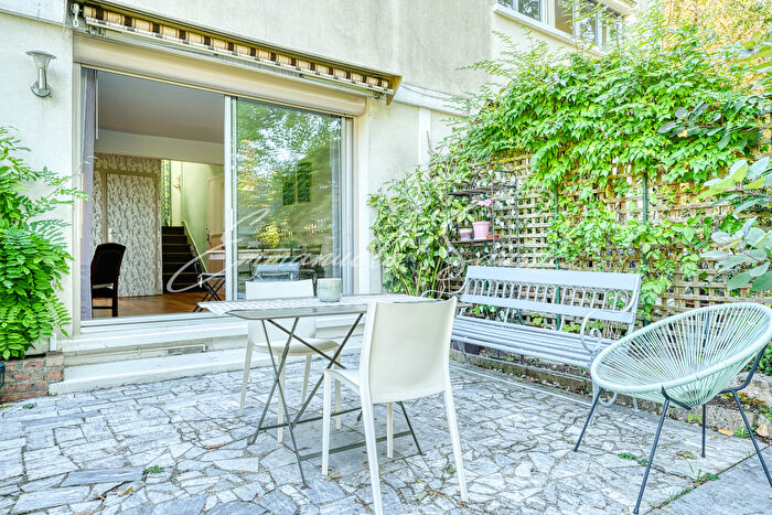 Maison 5 pièces à La Celle-Saint-Cloud, Le Bourg, à vendre