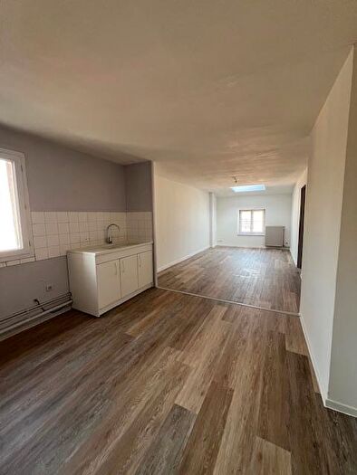 Appartement 3 pièces à Mâcon, Centre-ville, à louer