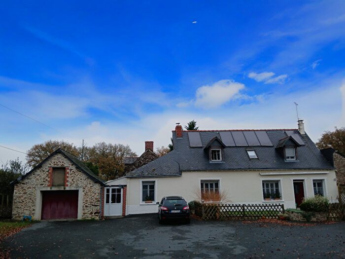 Maison à vendre - Saint-Erblon - 7 pièces - 5 chambres