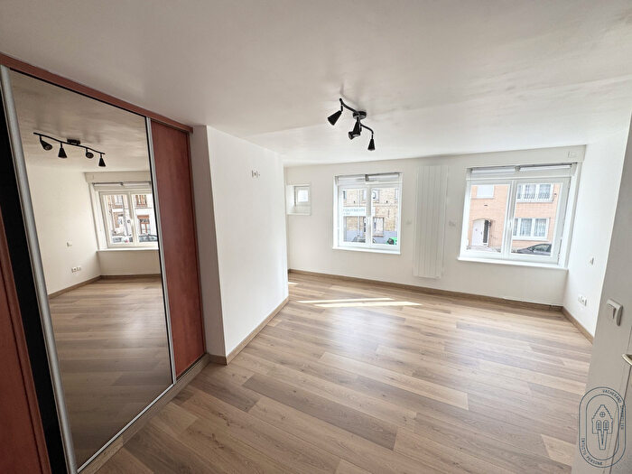 Bergues : Maison 4 pièces à vendre