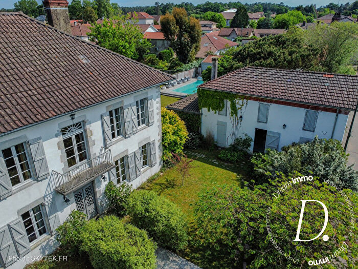 Magescq - Maison 7 pièces à vendre