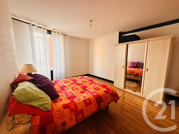 Maison à vendre - Villeneuve-dOlmes - 7 pièces - 4 chambres