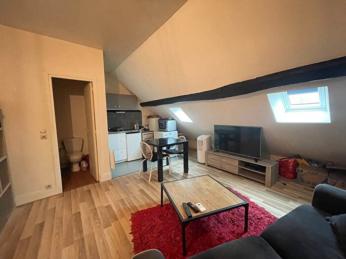 Ville Sud Ouest, Fontainebleau - Appartement 1 pièce à louer