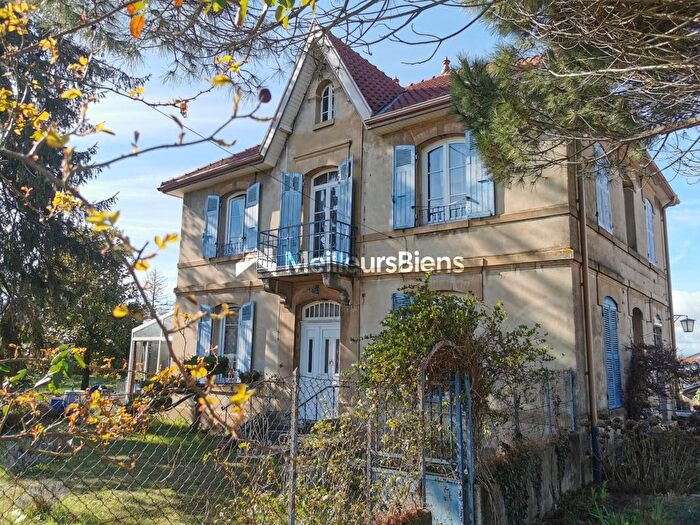 Maison 7 pièces à Pact, à vendre