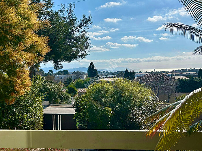 Maison à vendre - La Ciotat, Groupède, Le Pin de la Fade, Saint-Loup - 5 pièces - 4 chambres