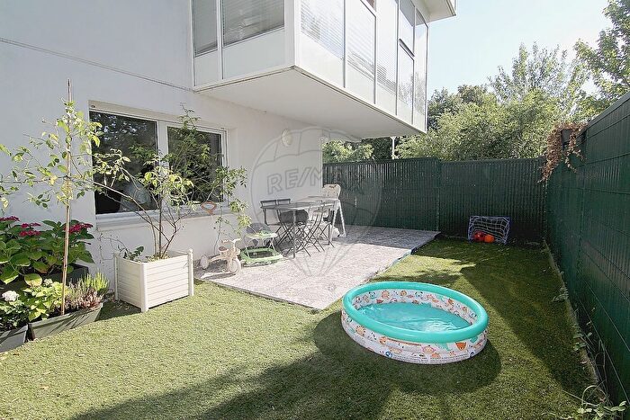 Nanterre, Université : Appartement 2 pièces à vendre