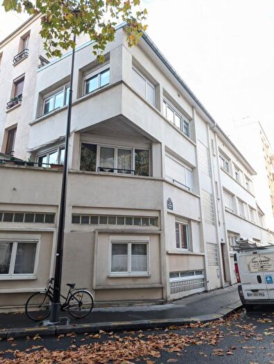 Appartement à vendre - Paris e , Plaine, Lagny - 2 pièces - 1 chambre