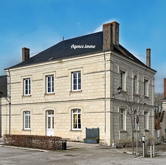 Maison à vendre - La Chapelle-sur-Loire - 10 pièces - 6 chambres