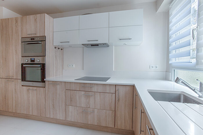 Appartement à vendre - Le Port-Marly - 4 pièces - 2 chambres