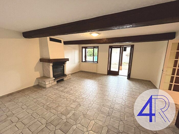 Maison 5 pièces à Saint-Didier-sur-Chalaronne, à louer