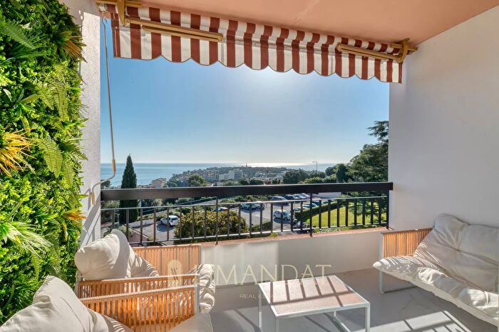 Appartement à vendre - Roquebrune-Cap-Martin, Rataou, Château - 3 pièces - 2 chambres