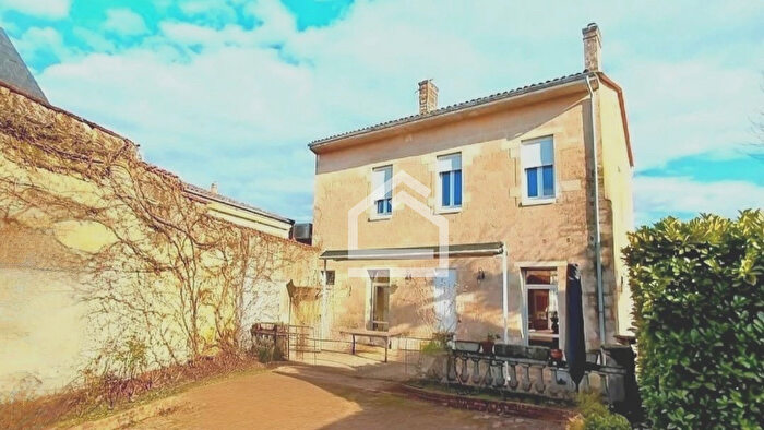 Maison à vendre - Léognan - 8 pièces - 5 chambres