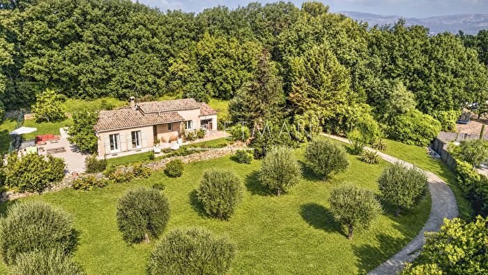 Maison 5 pièces à vendre - Valbonne, Val de Cuberte, Les Parés, Les Peyrouos