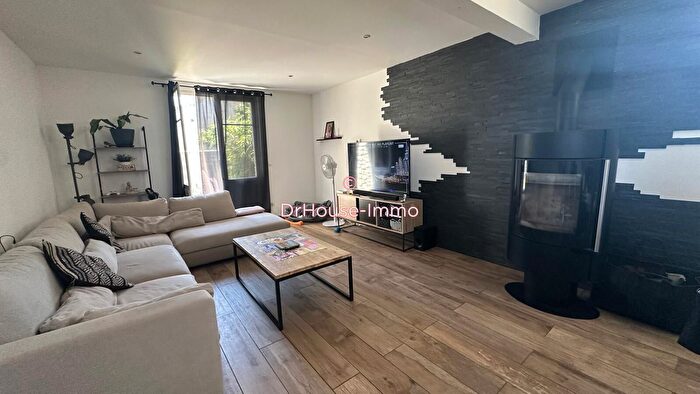 Maison à vendre - Saint-Martin-la-Garenne - 7 pièces - 4 chambres