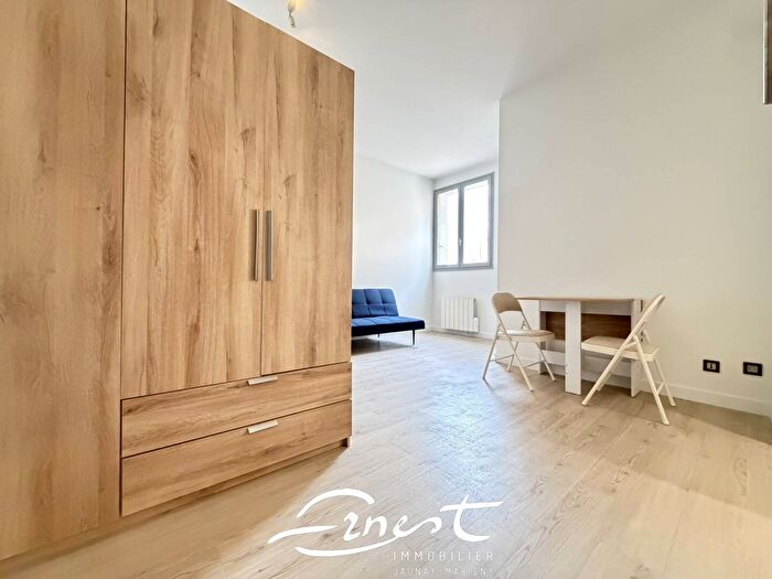 Appartement à louer - Centre, Jaunay-Marigny - 1 pièce