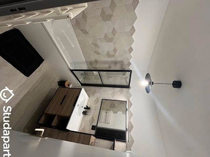 Appartement à louer - Clément, Villeurbanne - 1 pièce - 1 chambre