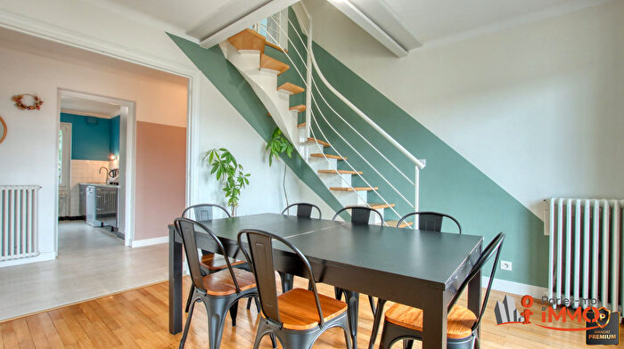 Appartement à vendre - Veauche - 4 pièces - 3 chambres