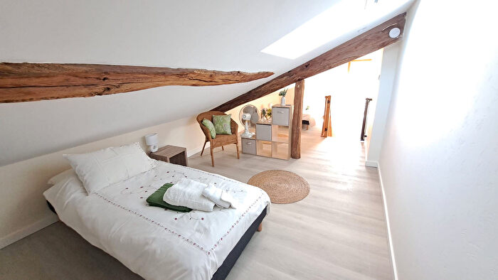 Saint-Méard-de-Drône - Maison 19 pièces à vendre