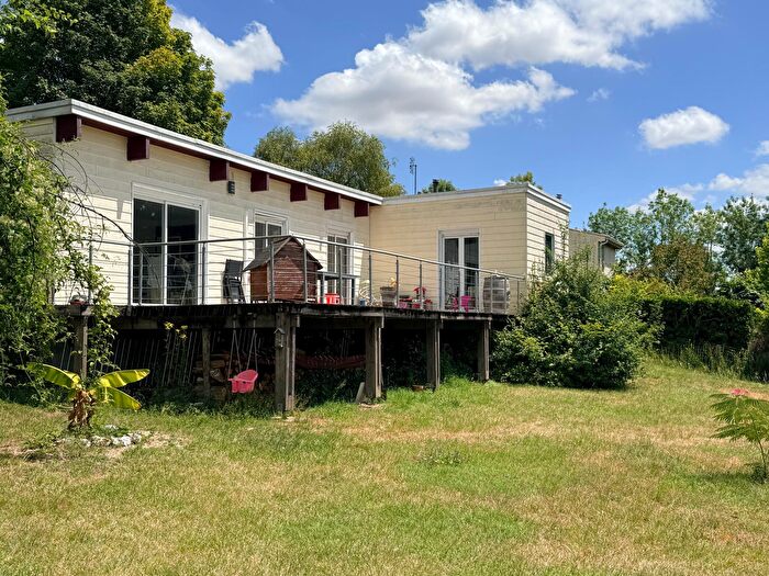 Maison 4 pièces à Courcoury, à vendre